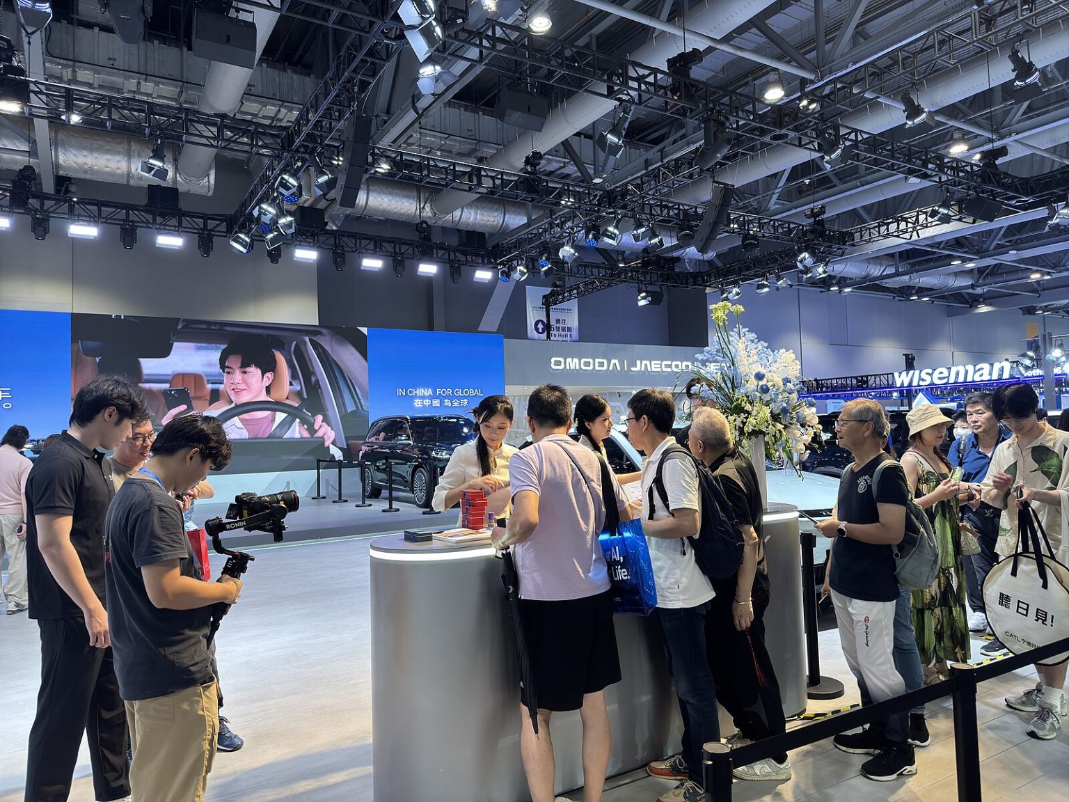 Chapter 6: Global Supply Chain and Logistics – Contemporary Challenges ...